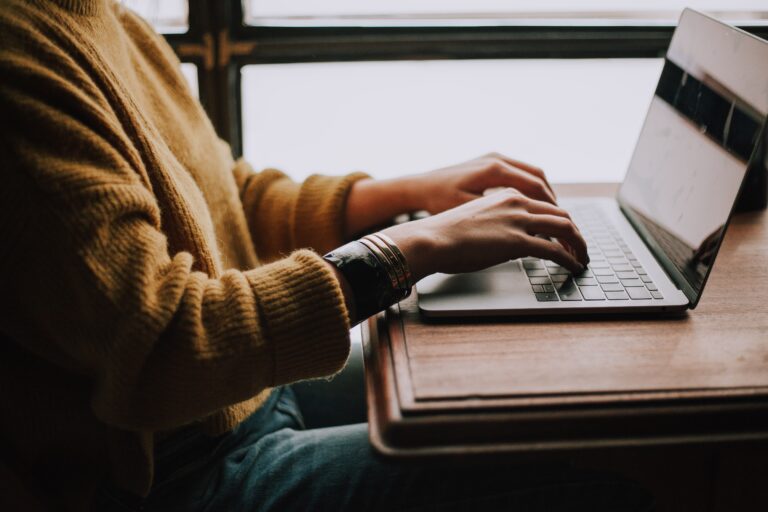 How to Choose a Major & What to major in? - Expert Guide