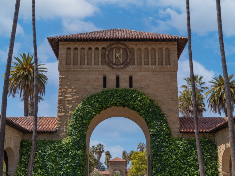 Stanford Admissions & Stanford University Admissions - Latest Info
