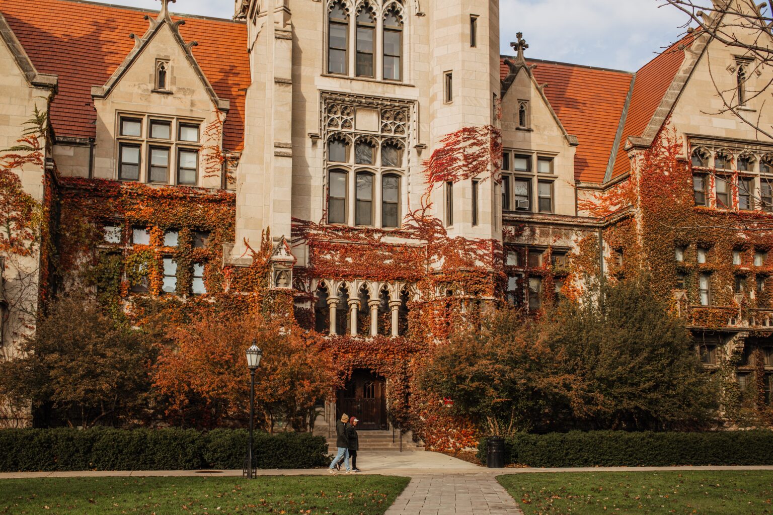 University of Chicago Ranking - Latest Guide